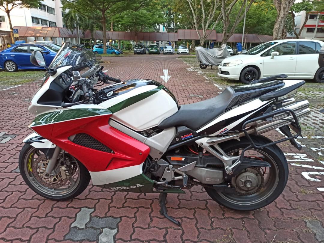 Honda Vfr 800 Vtec, Motorcycles, Motorcycles for Sale, Class 2 on Carousell