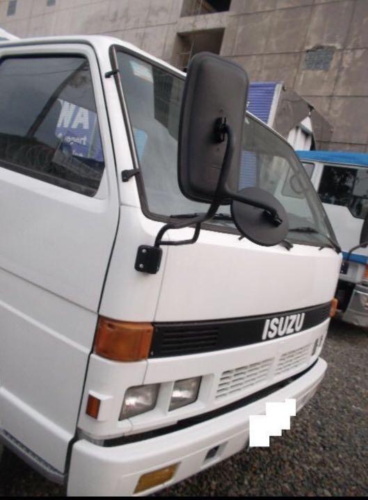 Isuzu Elf Selfloader Truck Manual, Cars for Sale, Used Cars on Carousell