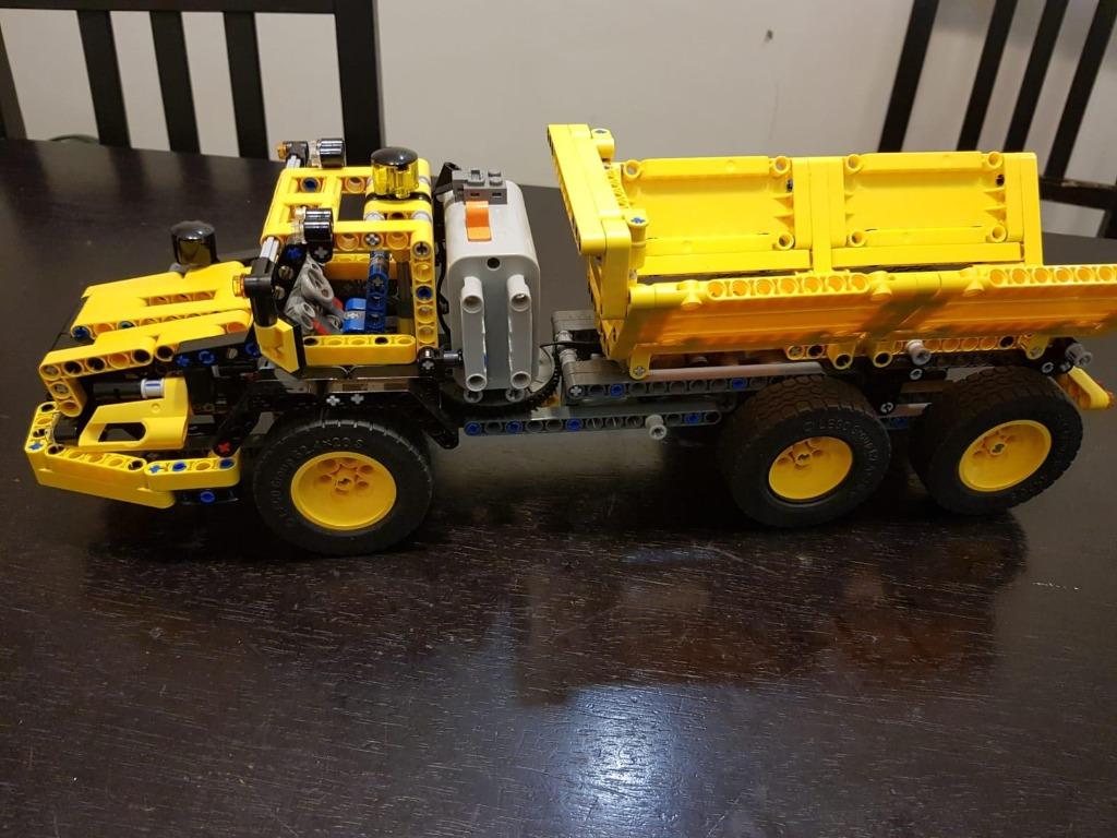 Lego 8264 Hauler, Toys & Games, Bricks & Figurines on Carousell