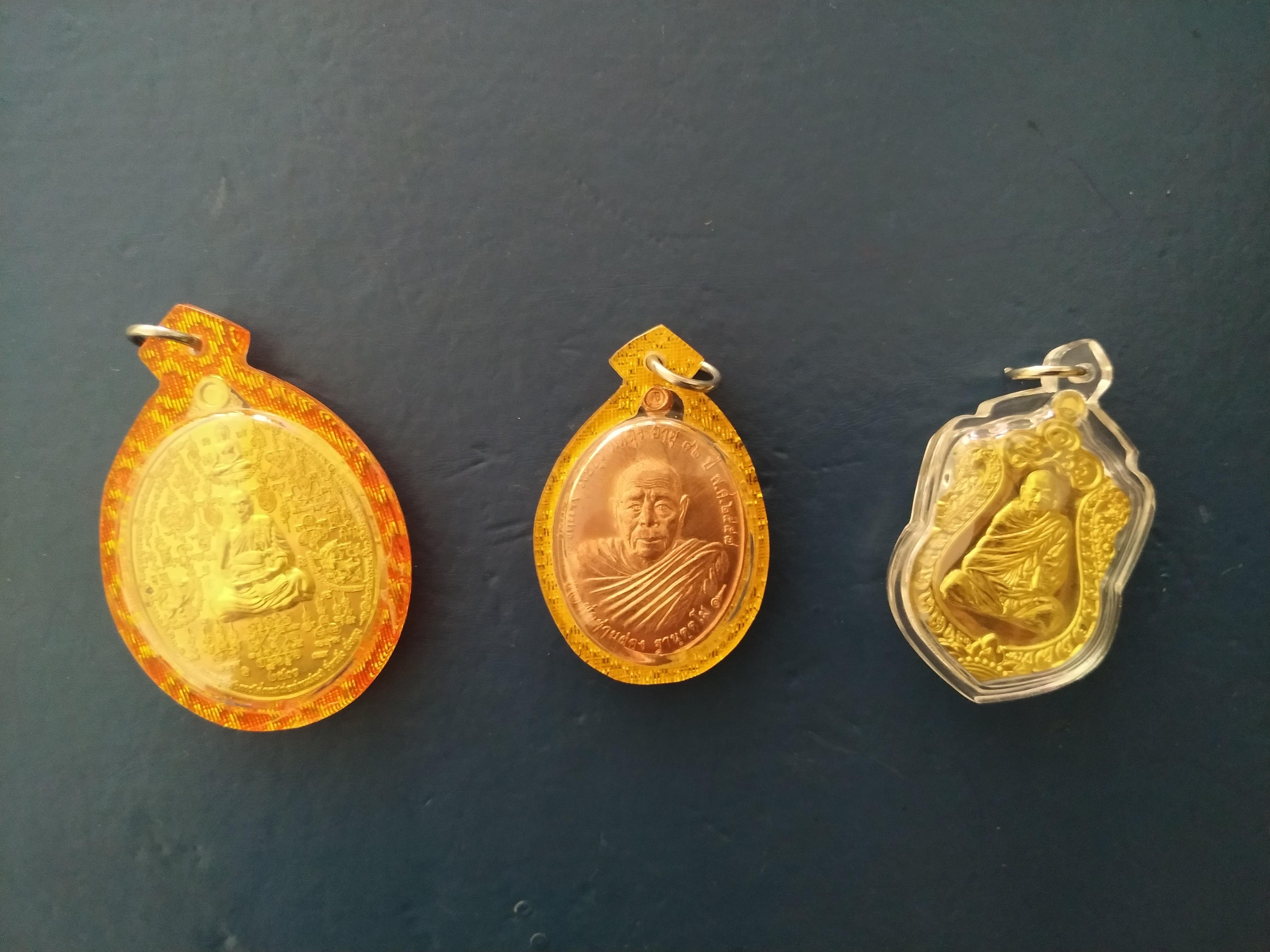 LP Pong Famous Miracle Amulets ( B.E 2557, 2560 & 2561 ) 3 Pieces ...