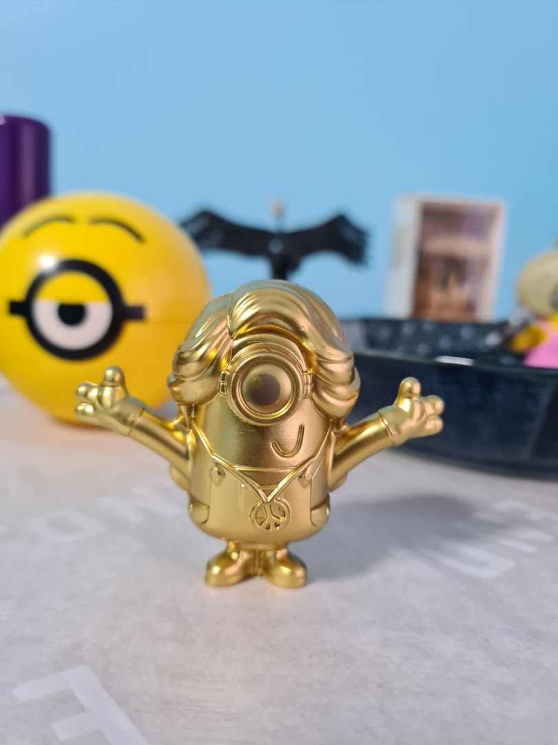 Minions Mcdonalds PEACE minion, Hobbies & Toys, Toys & Games on Carousell