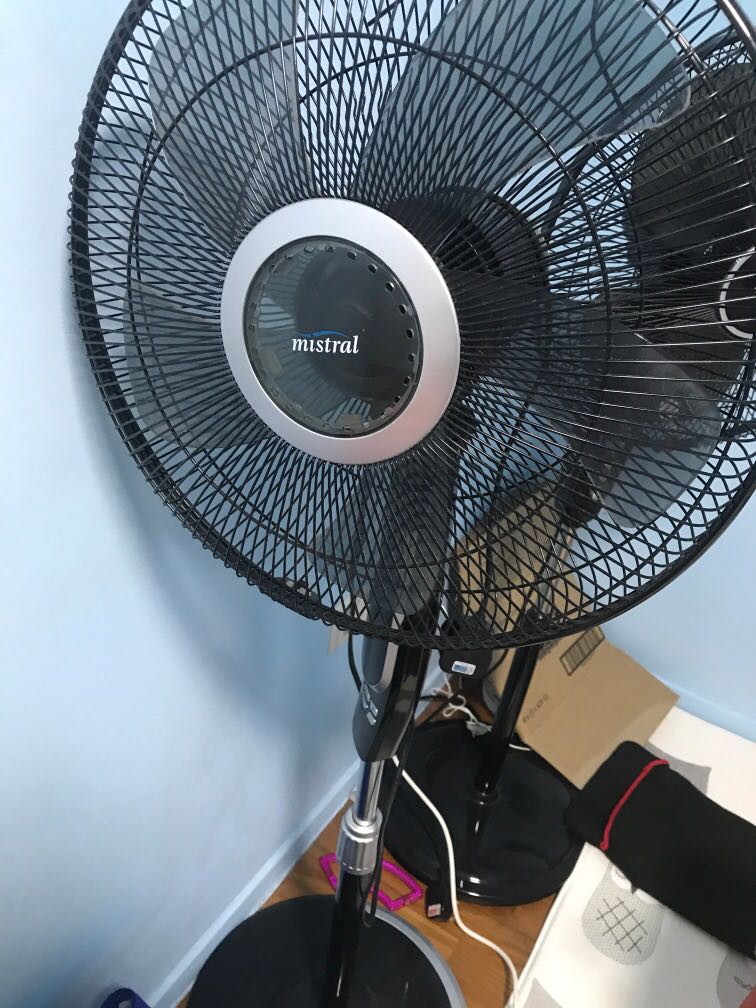 mistral fan, Furniture & Home Living, Lighting & Fans, Fans on Carousell
