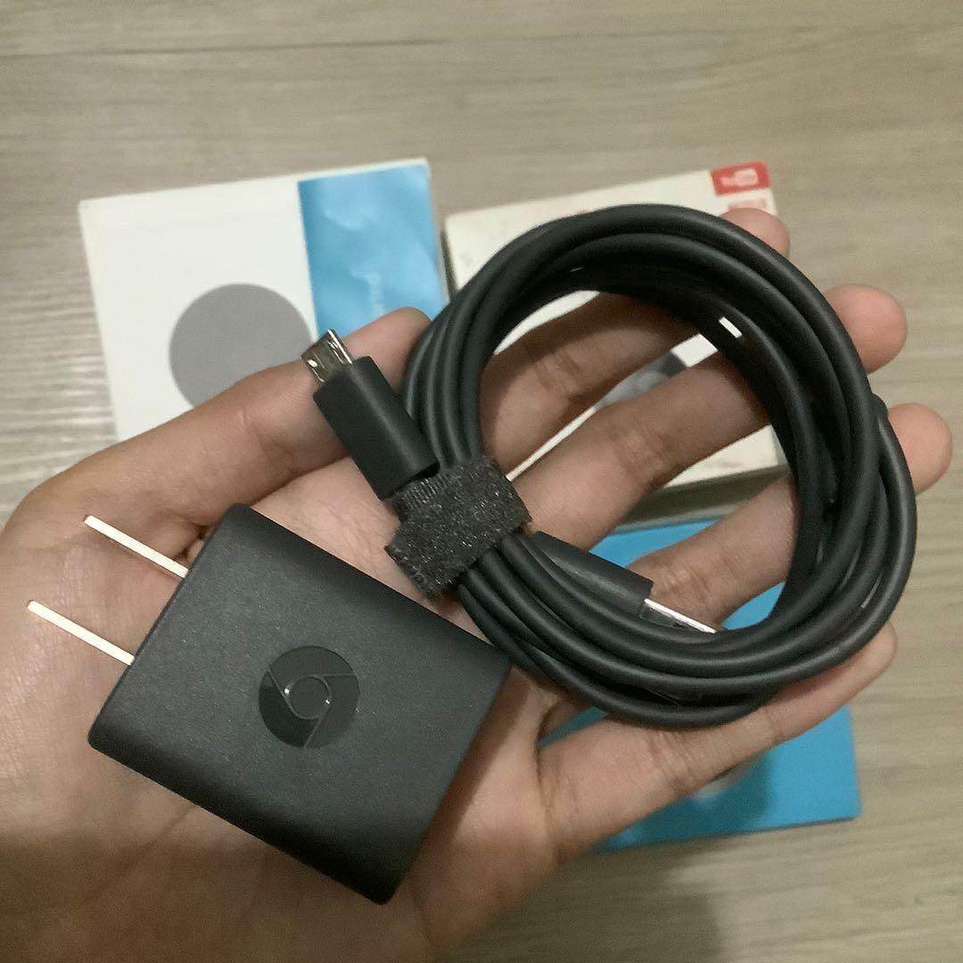 ORIGINAL Google Chromecast 2nd Gen, TV & Home Appliances, TV ...