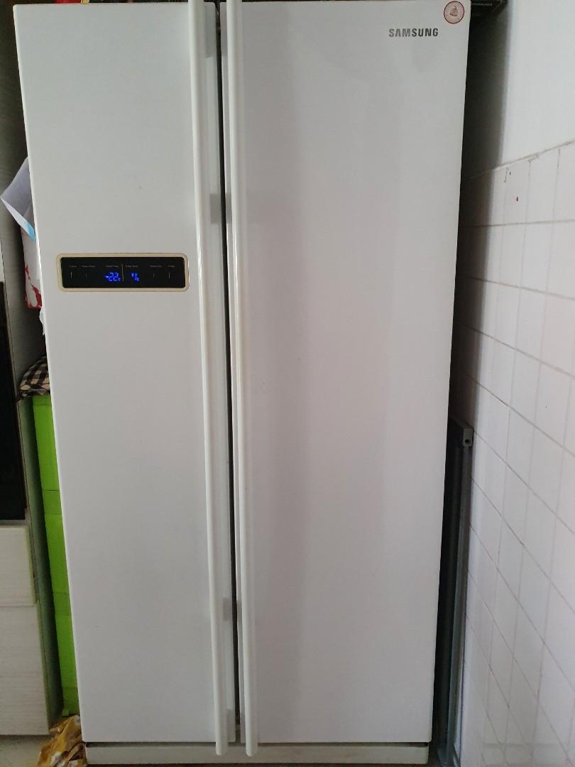 Samsung fridge - 2 door, TV & Home Appliances, Kitchen Appliances ...
