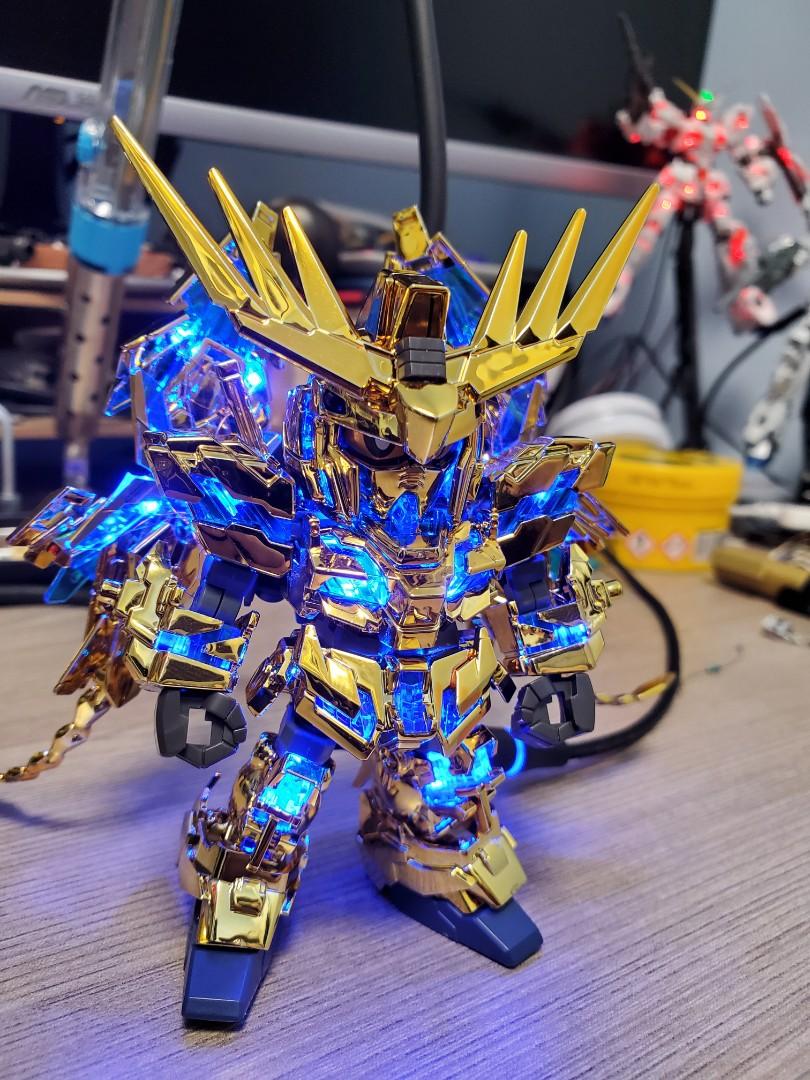 SDCS 獨角獸高達 三號機 電鍍發光, 興趣及遊戲, 玩具 & 遊戲類 - Carousell