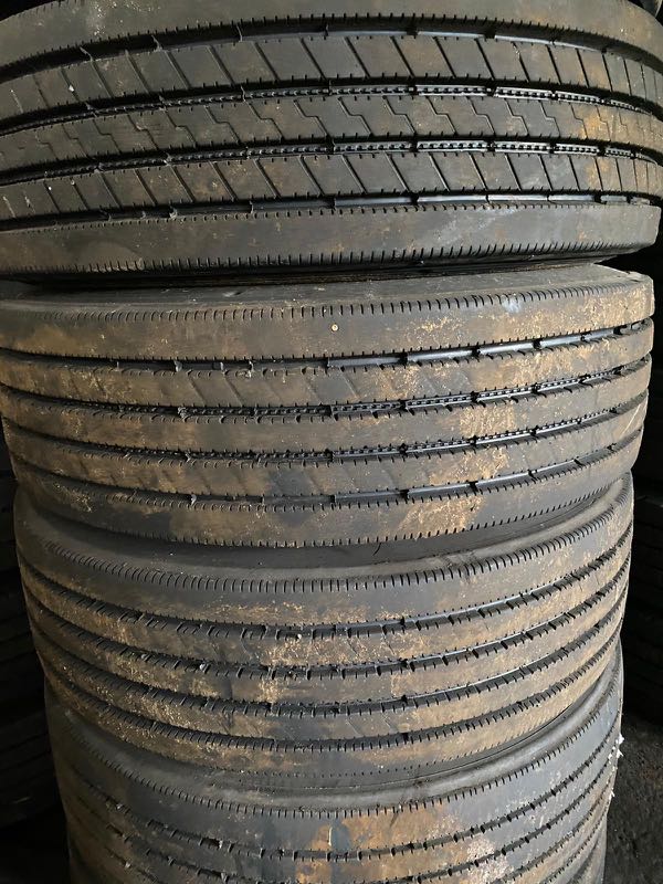 Second hand Bus tyre , truck tyre , used tyre for commercial , Car ...