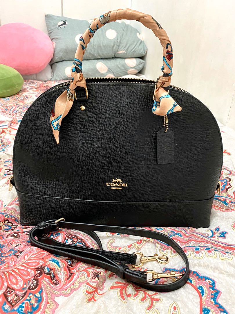 Coach alma, Women's Fashion, Bags & Wallets, Purses & Pouches on Carousell