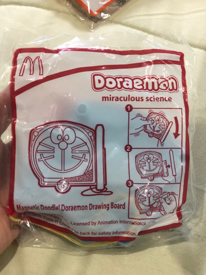 Doraemon Miraculous Science Magnetic Doodle!, Hobbies & Toys ...