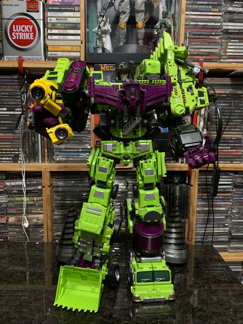 Jinbao Transformer Devastator, Hobbies & Toys, Toys & Games on Carousell