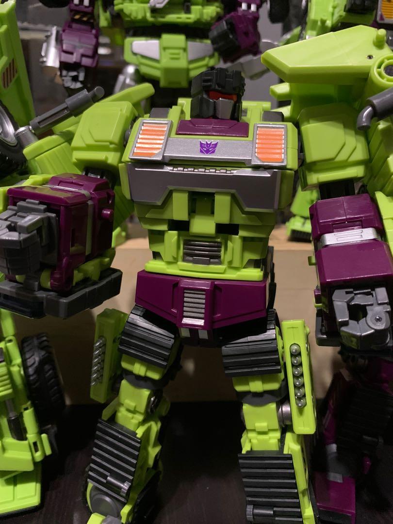 Jinbao Transformer Devastator, Hobbies & Toys, Toys & Games on Carousell