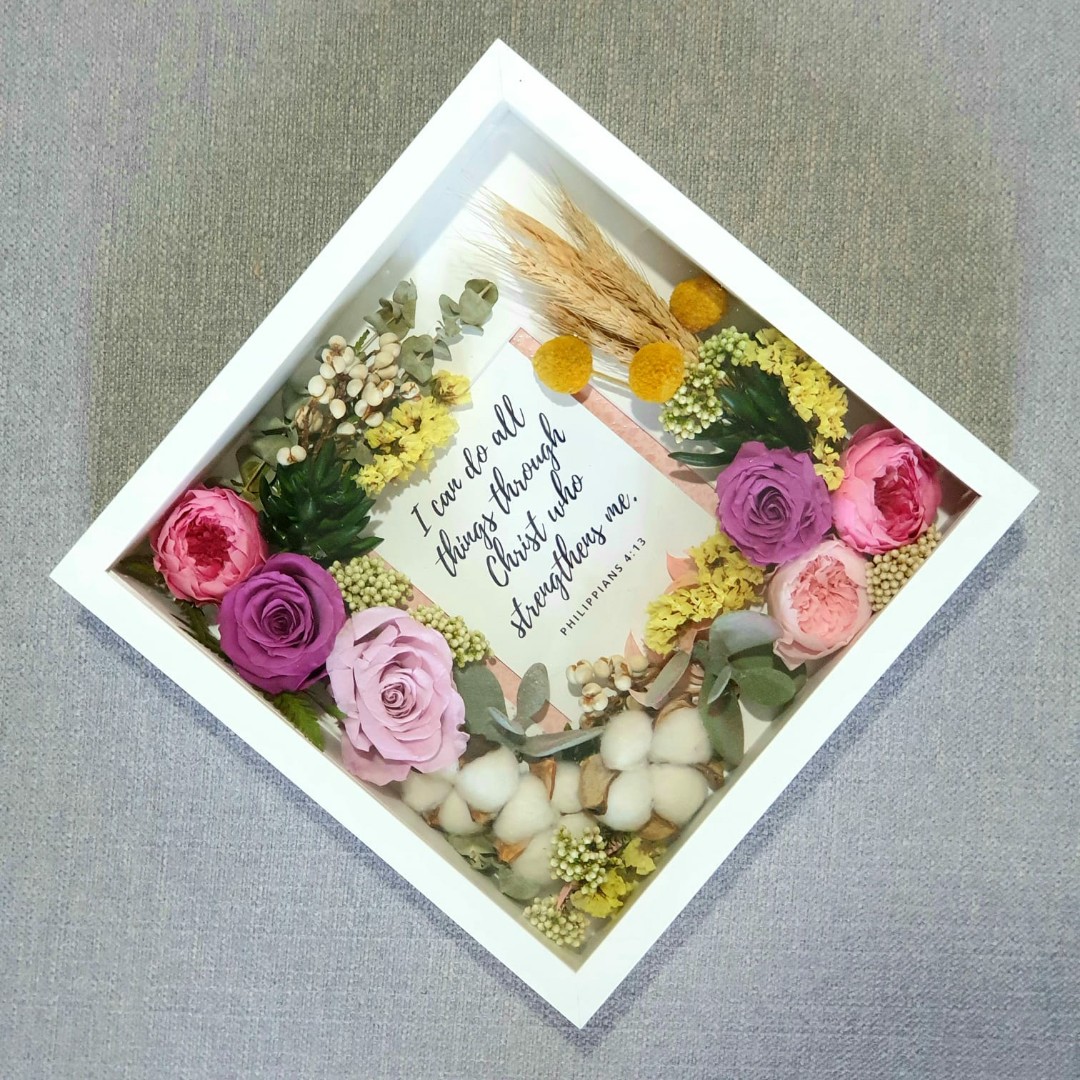 Preserved flower Frame Gift Box, Hobbies & Toys, Stationery & Craft ...
