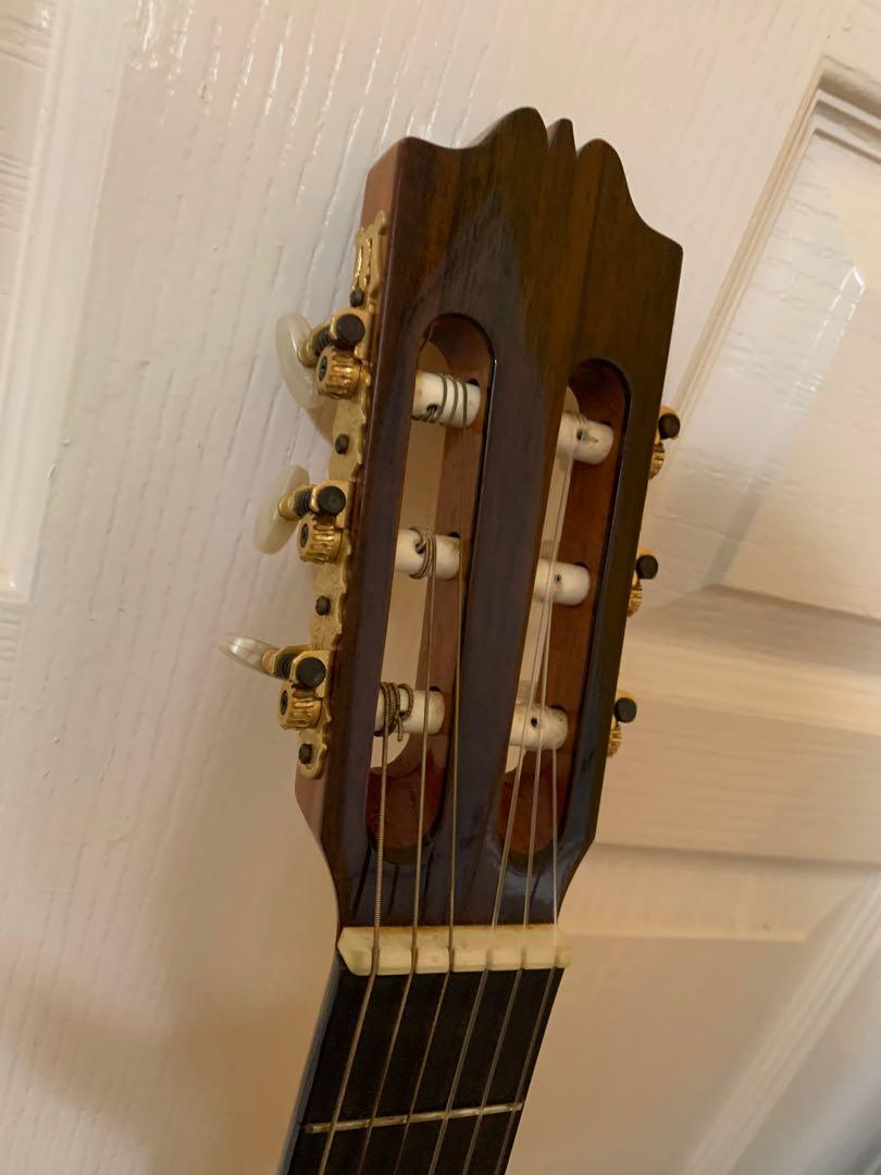 Artesania Admira Avila Classical guitar with padded bag, Hobbies & Toys ...