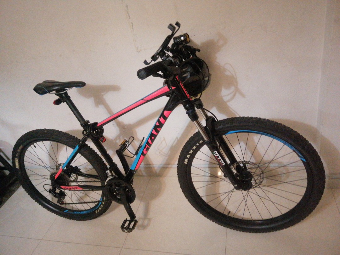 giant talon 3, Sports Equipment, Bicycles & Parts, Bicycles on Carousell