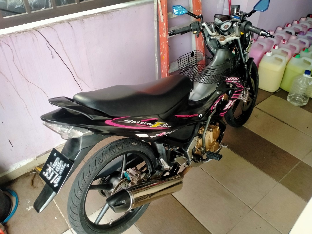Motor suzuki belang, Motorbikes on Carousell