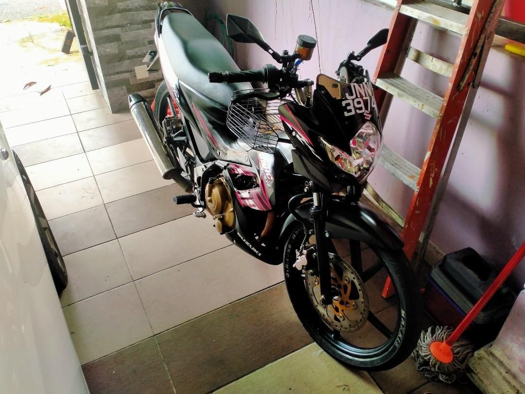 Motor suzuki belang, Motorbikes on Carousell