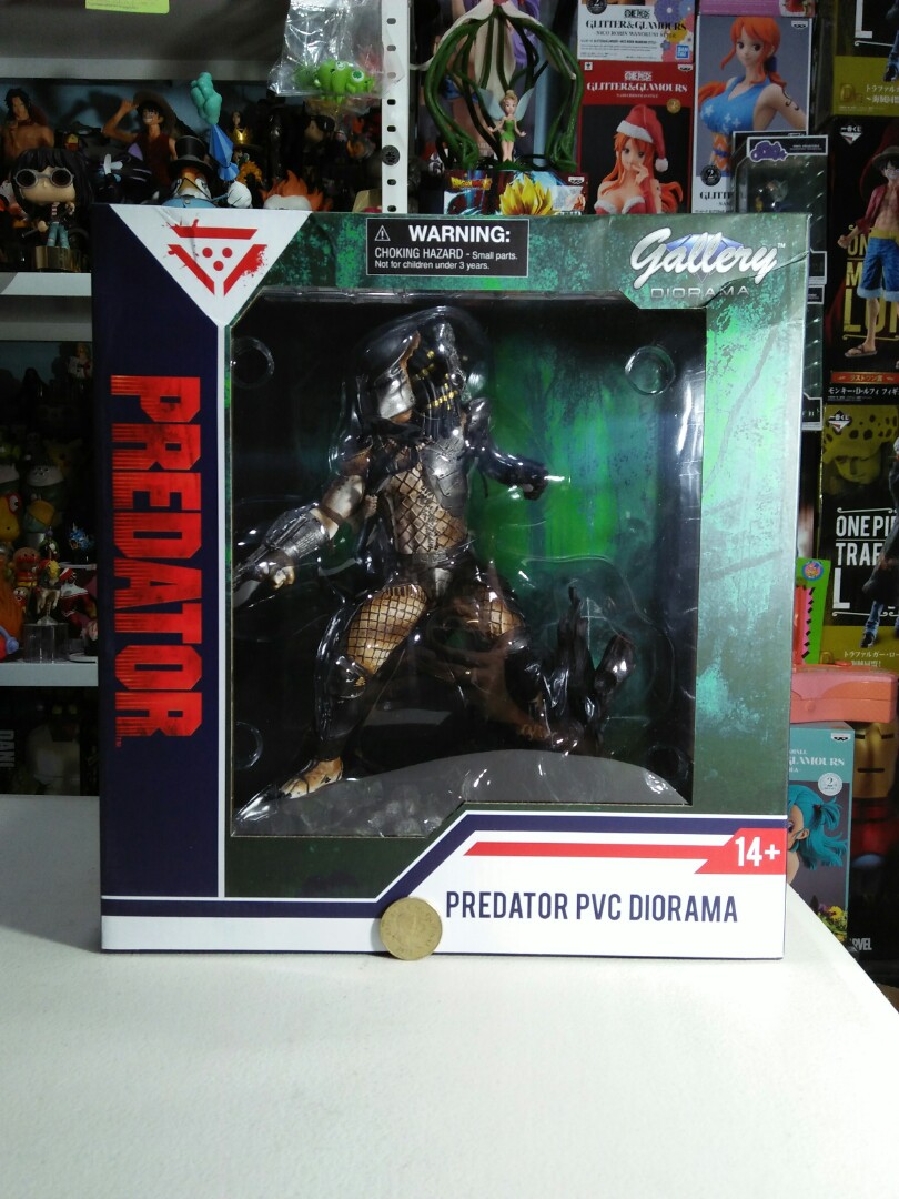 Predator Diorama Gallery, Hobbies & Toys, Toys & Games on Carousell