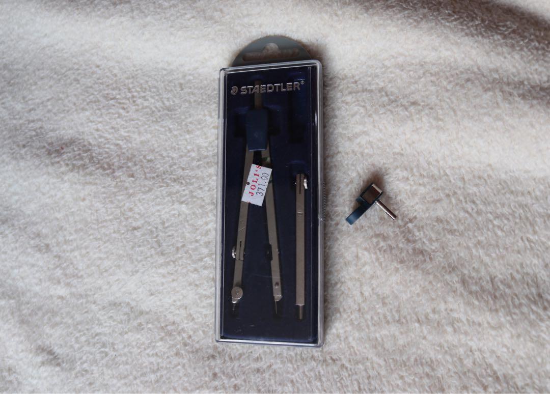 Staedtler compass with tech pen adapter, Hobbies & Toys, Stationary ...