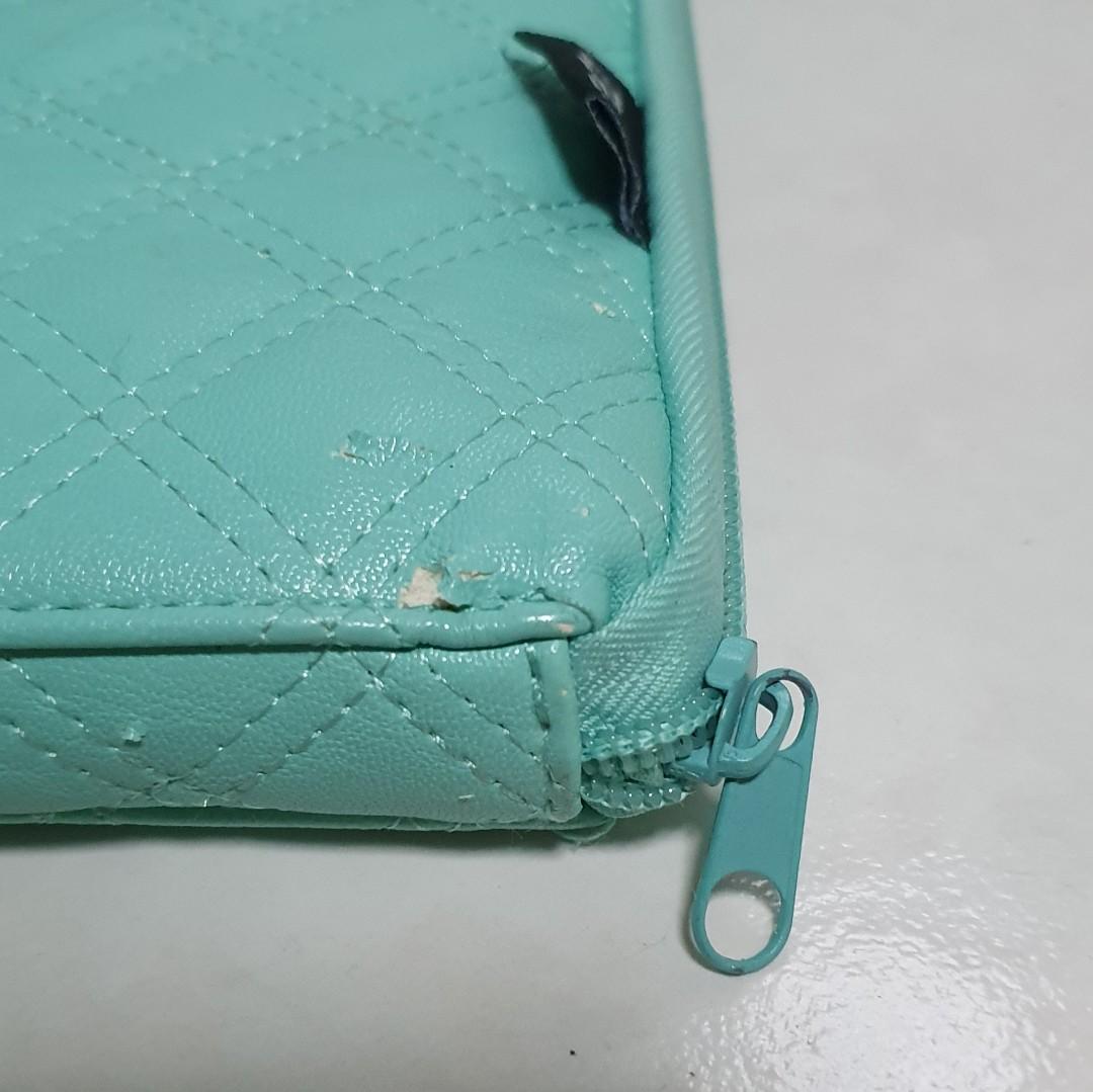 Typo Laptop Case, Everything Else on Carousell