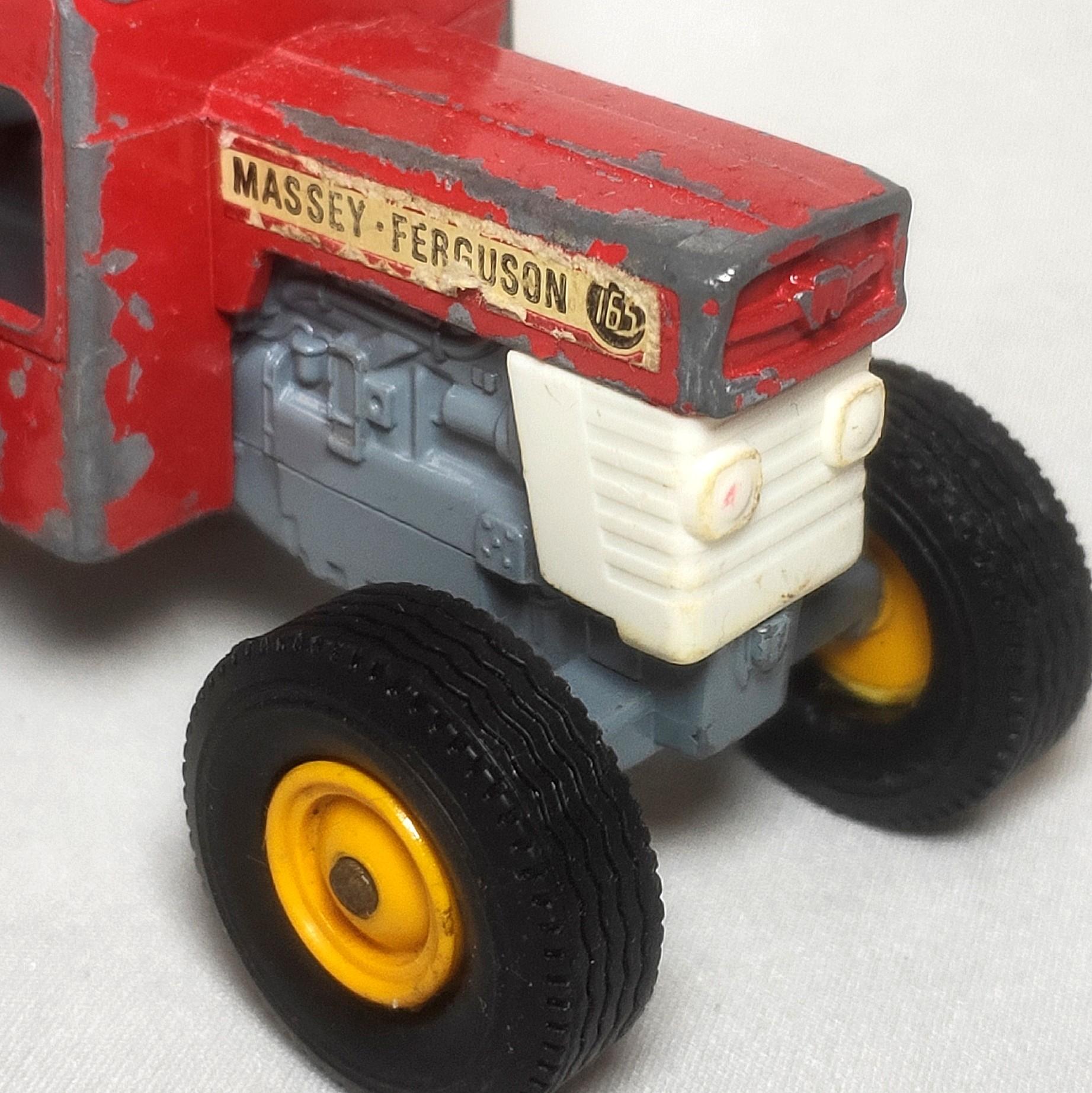 Vintage 1960s diecast lesney Massey tractor, Hobbies & Toys ...