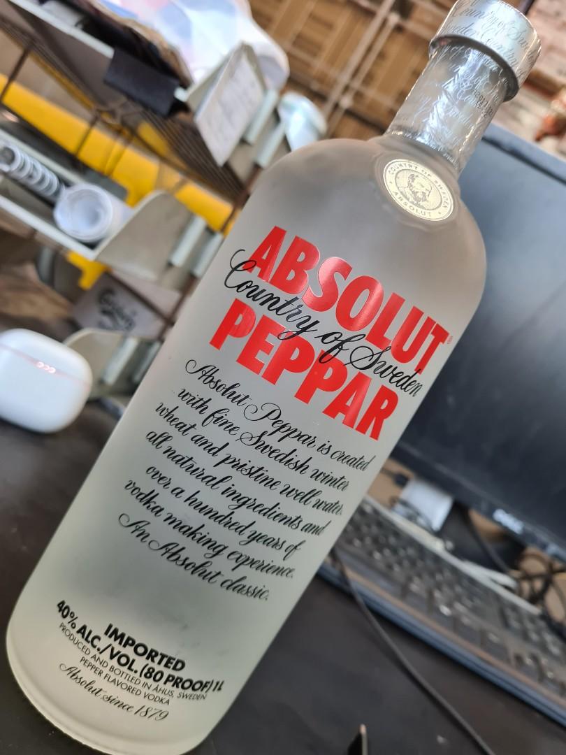 Absolut Vodka Pepper 1L, Food & Drinks, Alcoholic Beverages on Carousell