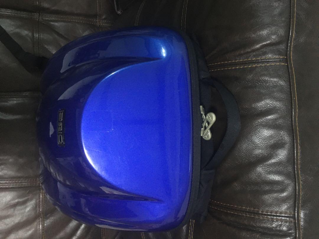 AXIO HARDSHELL BACKPACK, Men's Fashion, Bags, Backpacks on Carousell