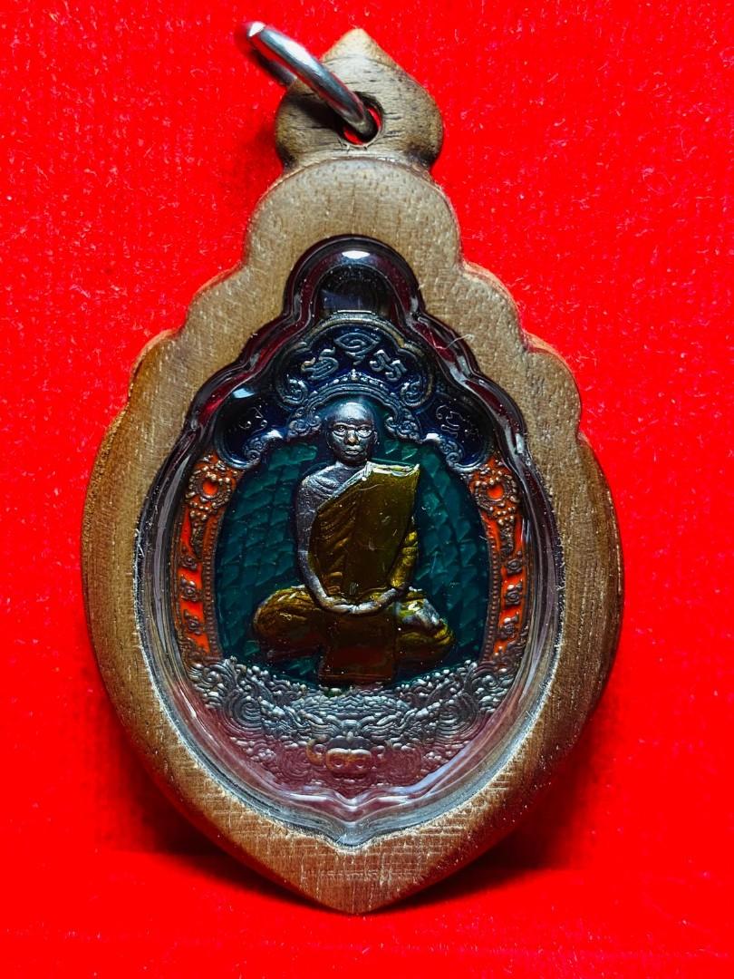 Custom amulet casing, Hobbies & Toys, Memorabilia & Collectibles ...