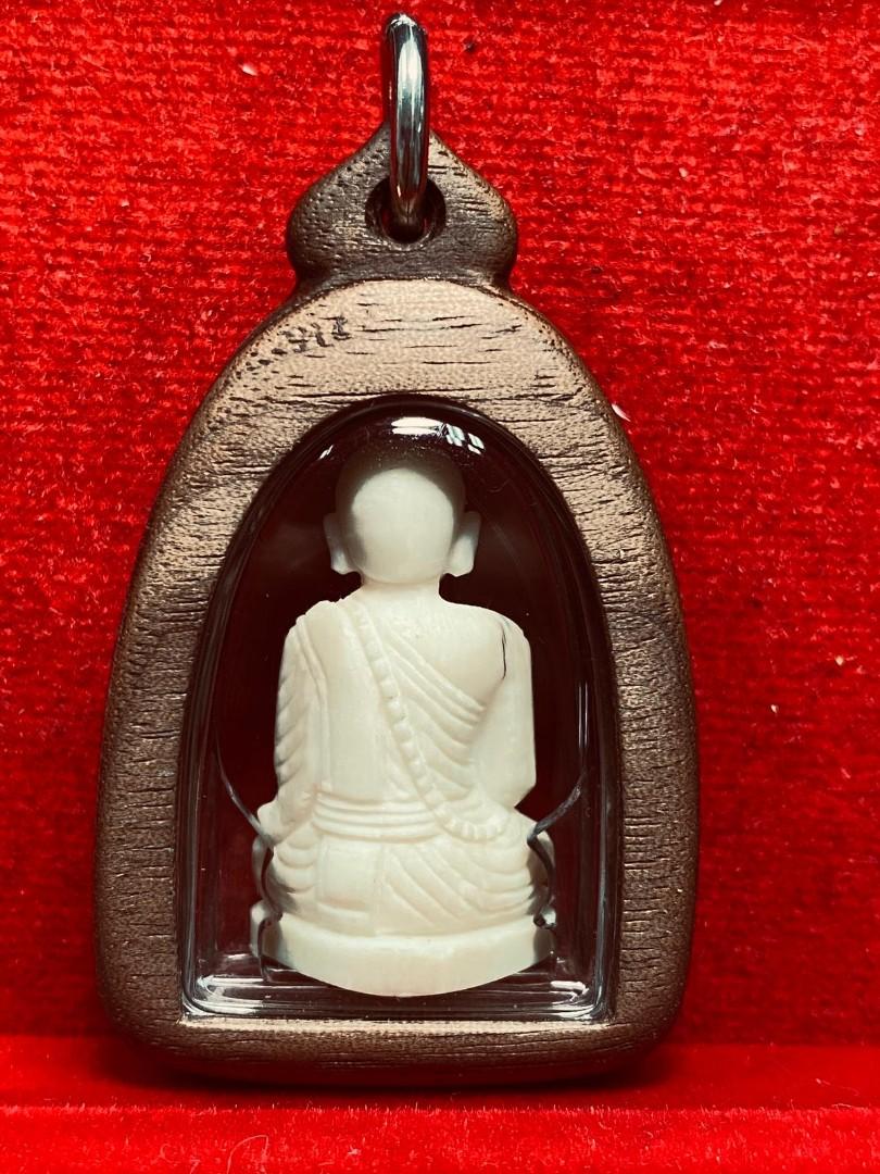 Custom amulet casing, Hobbies & Toys, Memorabilia & Collectibles ...