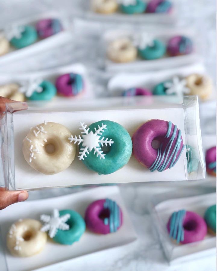 Frozen donuts gift box [HALAL], Food & Drinks, Baked Goods on Carousell