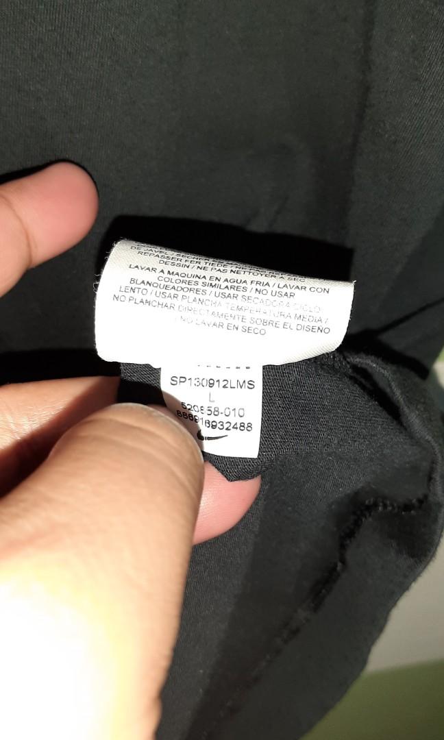 Nike Reverse Print Logo, Women's Fashion, Tops, Others Tops on Carousell