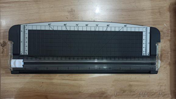 Portable Slide Cutter A4 Size, Hobbies & Toys, Stationary & Craft ...