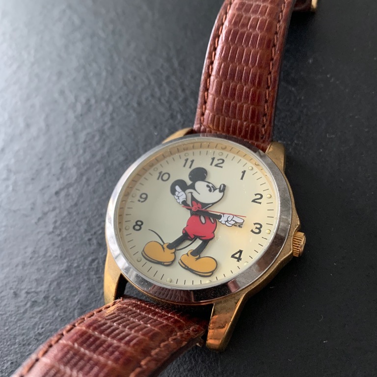 Seiko Disney Collectible Mickey Mouse Watch Quartz Movement, Women's ...
