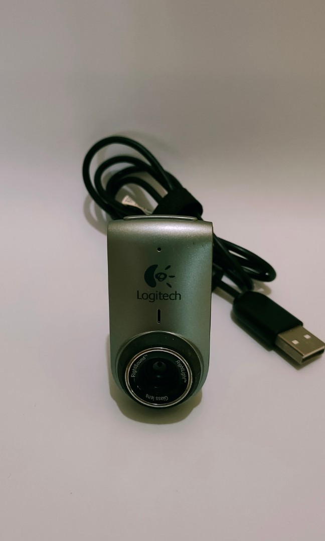 WebCam Logitech QuickCam Deluxe Computers Tech Parts Accessories Webcams On Carousell