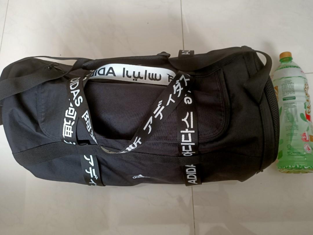 Adidas 4ATHLTS Duffle Bag Medium, Men's Fashion, Bags, Belt bags ...