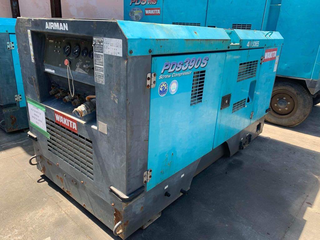 Airman 390 cfm Compressor, Commercial & Industrial, Construction Tools ...