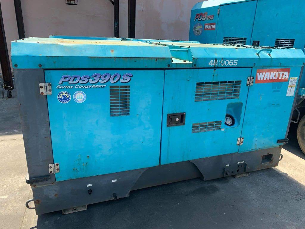 Airman 390 cfm Compressor, Commercial & Industrial, Construction Tools ...