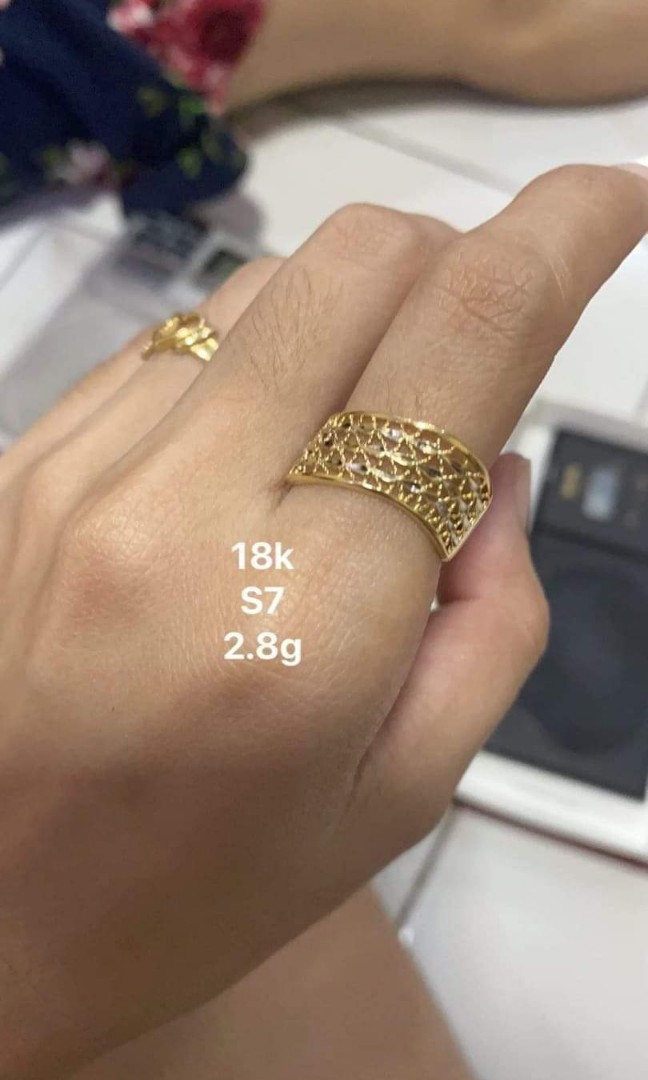 Authentic 18k Gold Rings, Women's Fashion, Jewelry & Organizers, Rings on Carousell