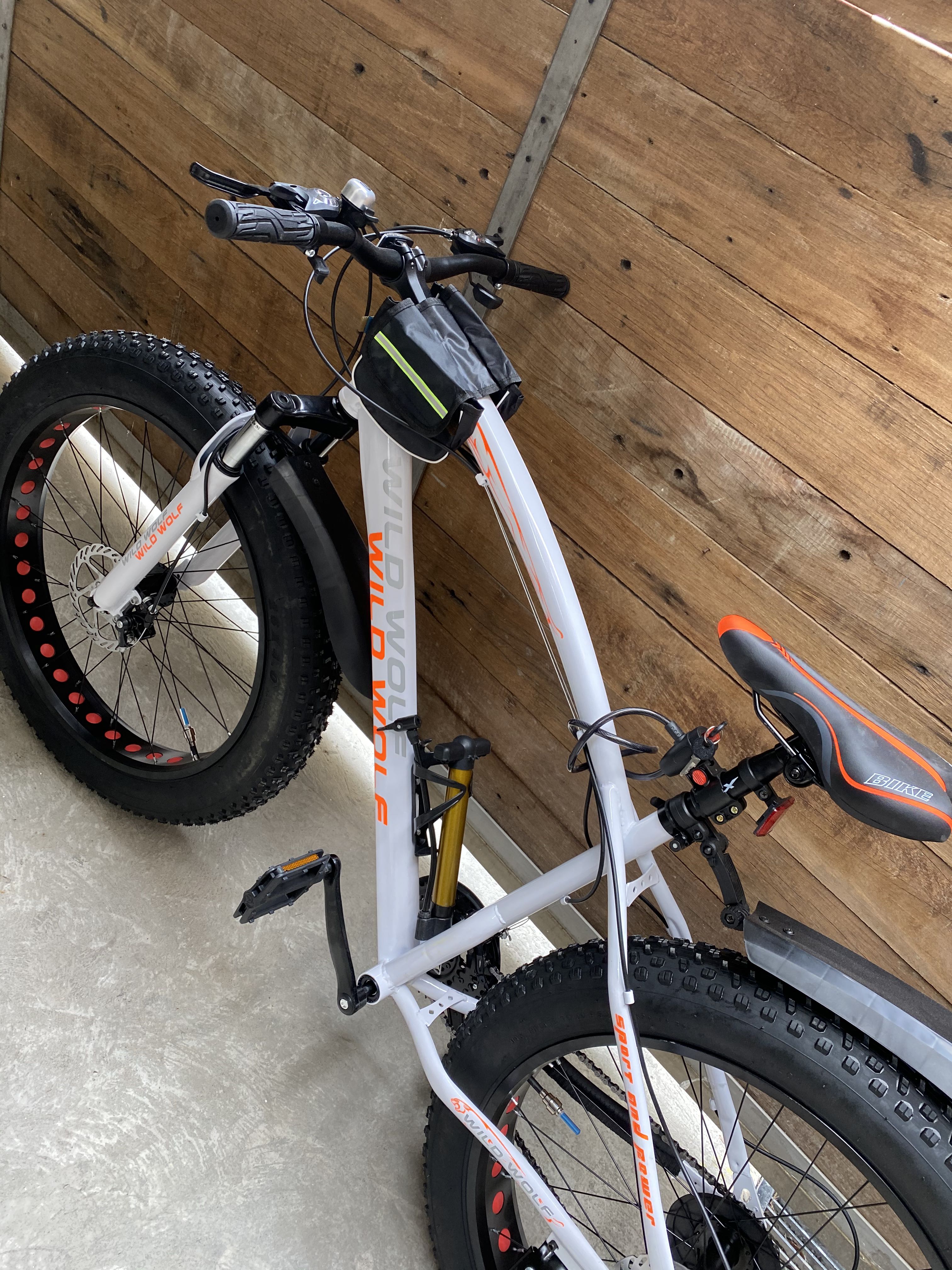 Fat Bike, Sports Equipment, Bicycles & Parts, Bicycles on Carousell