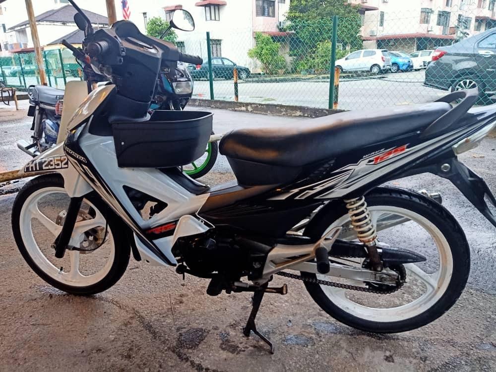 Honda Wave X 125, Motorbikes on Carousell