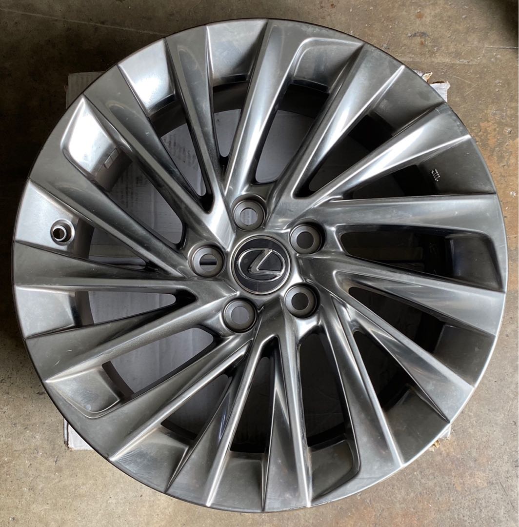 Lexus ES Original 18” Rim, Car Accessories, Tyres & Rims on Carousell