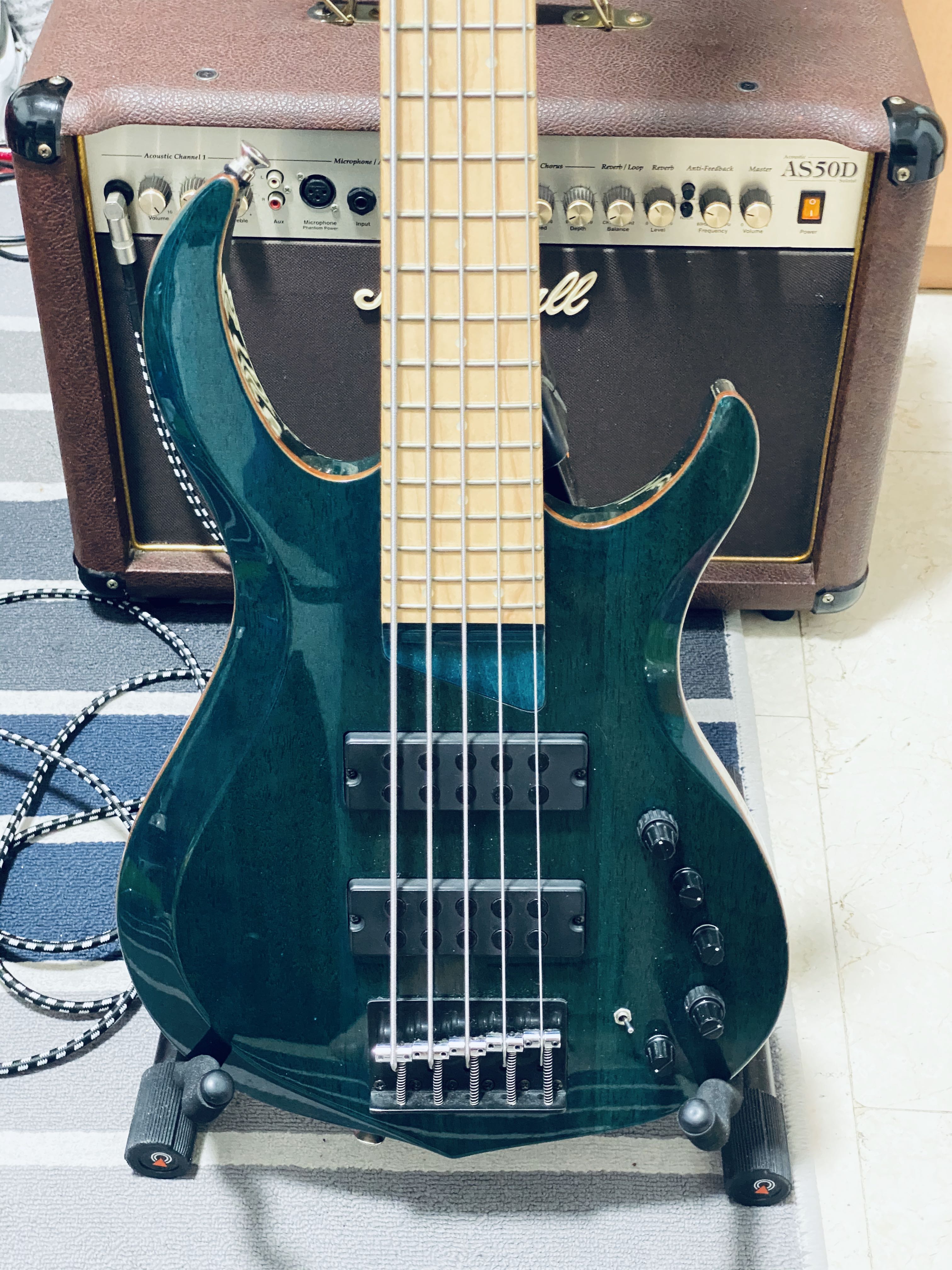 Marcus Miller M2 5 String Bass Gen 2, Hobbies & Toys, Music & Media ...