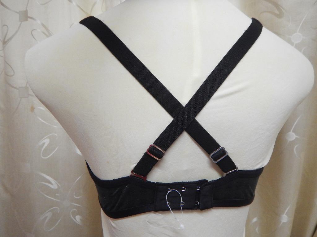 MY 大 BRA Size 70E/32DD深綠色~半拆式肩帶~隱形肩帶扣位~鋼圈~柔軟立體無縫罩杯~時款舒適性感胸圍 $59 (免郵費) 一 ...