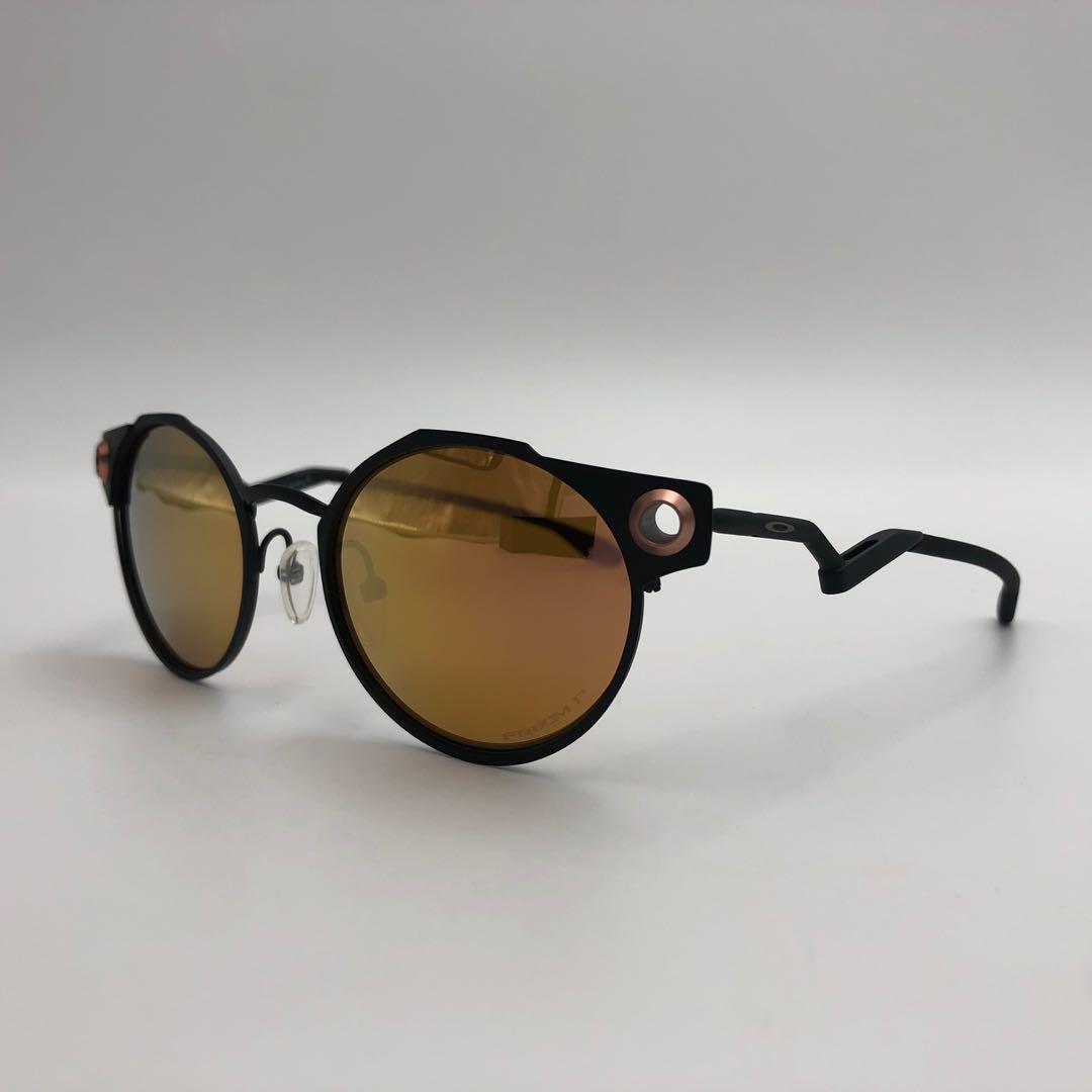 OAKLEY Deadbolt, Men's Fashion, Watches & Accessories, Sunglasses ...