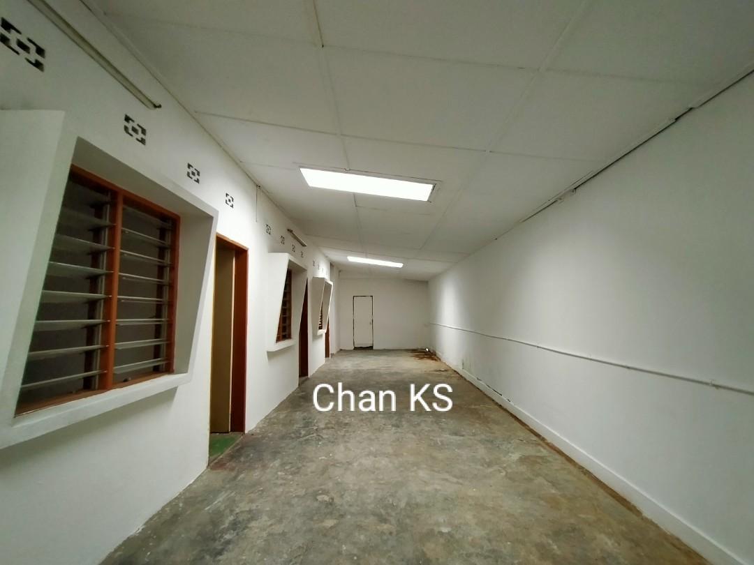 Taman Ban Aik Jalan Rasah, Property, Rentals on Carousell