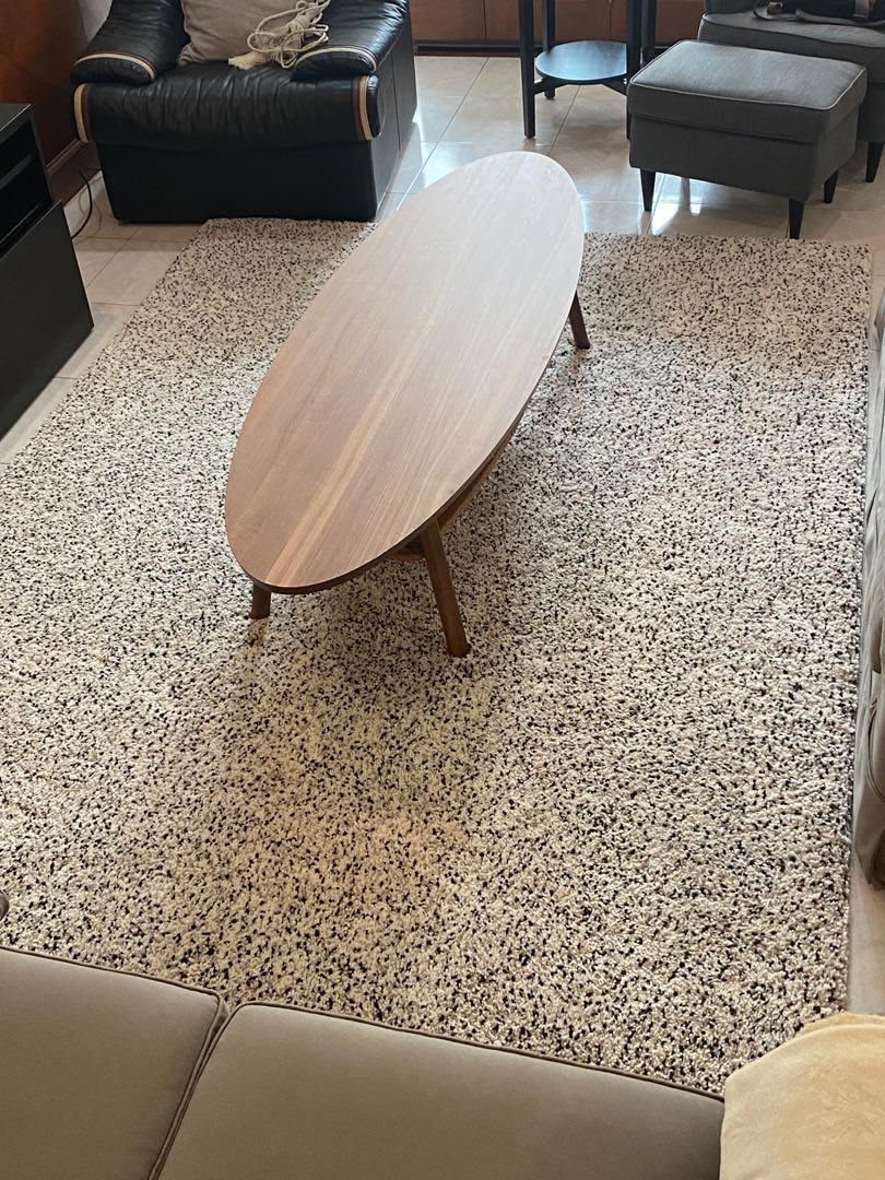 Large Vindum rug, Furniture & Home Living, Home Decor, Carpets, Mats ...