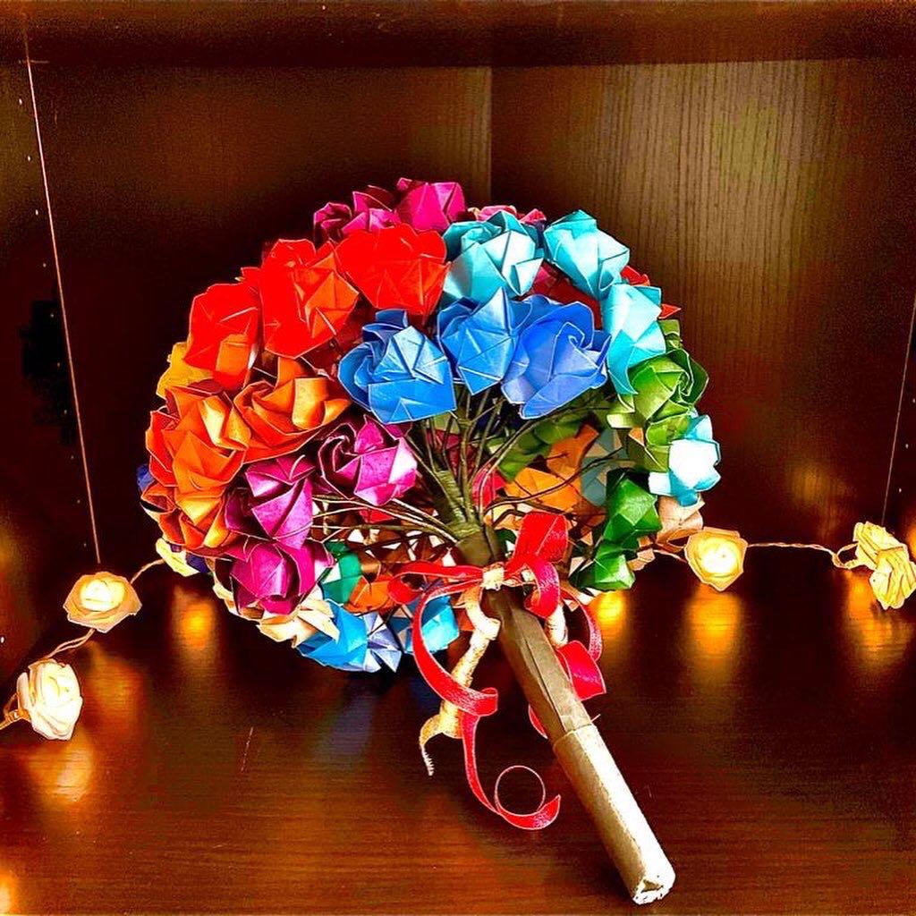 Origami rose bouquet, Hobbies & Toys, Stationery & Craft, Flowers ...