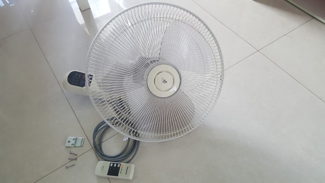 Panasonic Wall Fan (with remote control, mounting bracket and screws ...