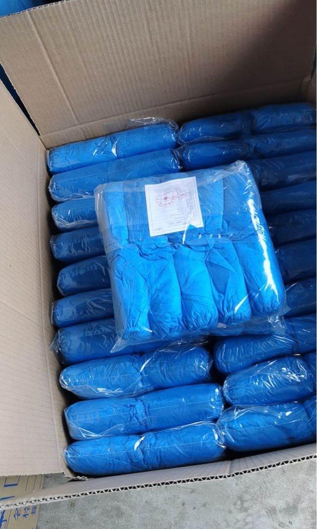 PPE lab gown shoe cover head cap, Beauty & Personal Care, Sanitary ...