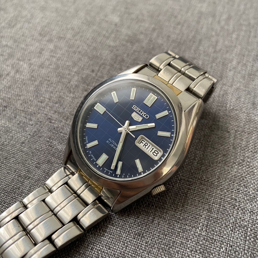 Seiko (Rare Blue Dial checkered pattern), Men's Fashion, Watches ...