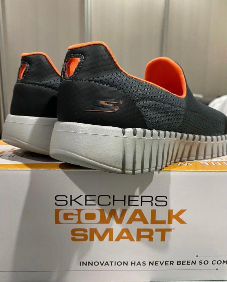 Skechers Men Go Walk Smart, Men's Fashion, Footwear, Sneakers on Carousell