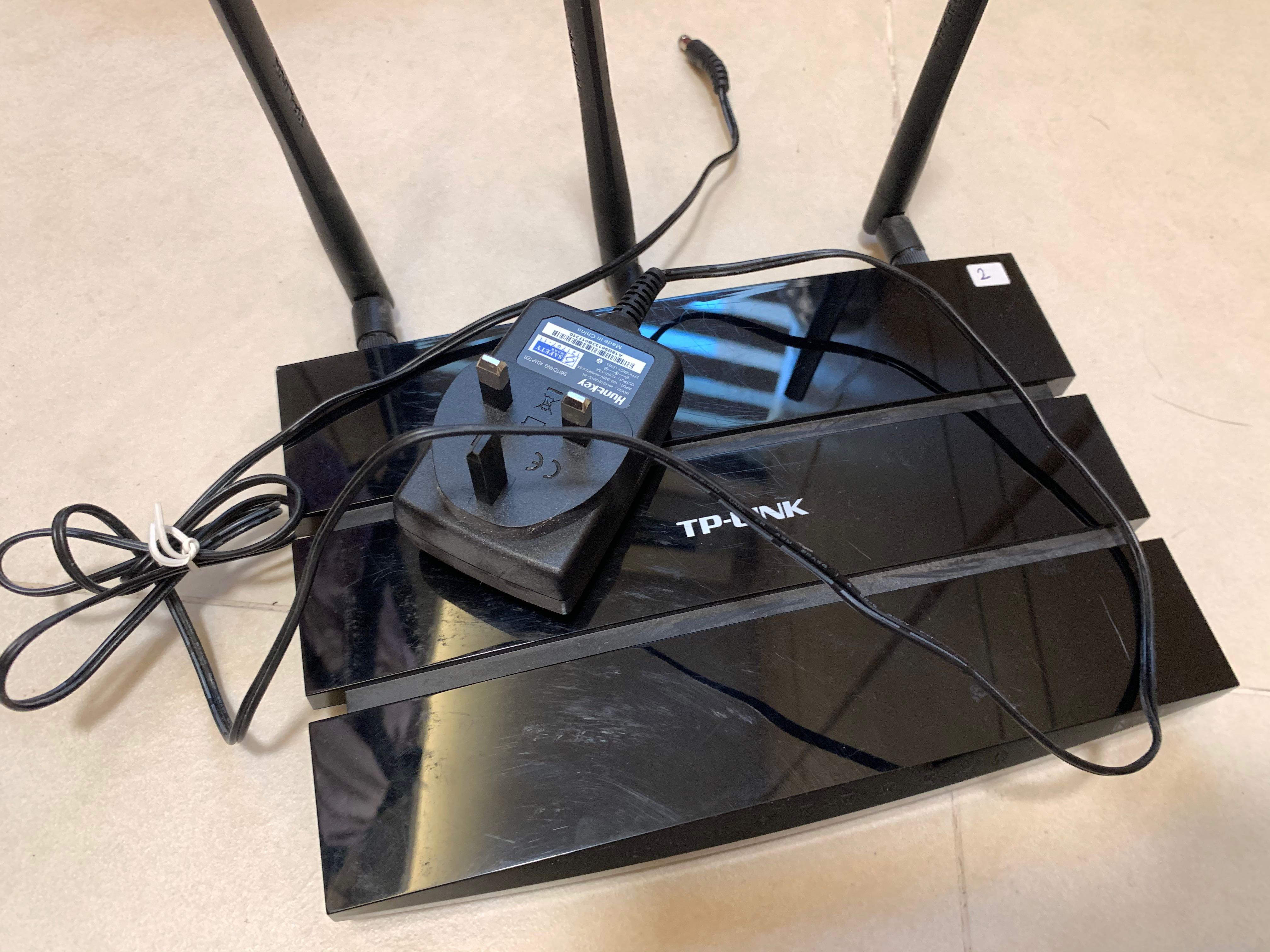 TP-LINK router N750 連火牛, 電腦＆科技, 電腦周邊及配件, Wifi及上網相關產品 - Carousell